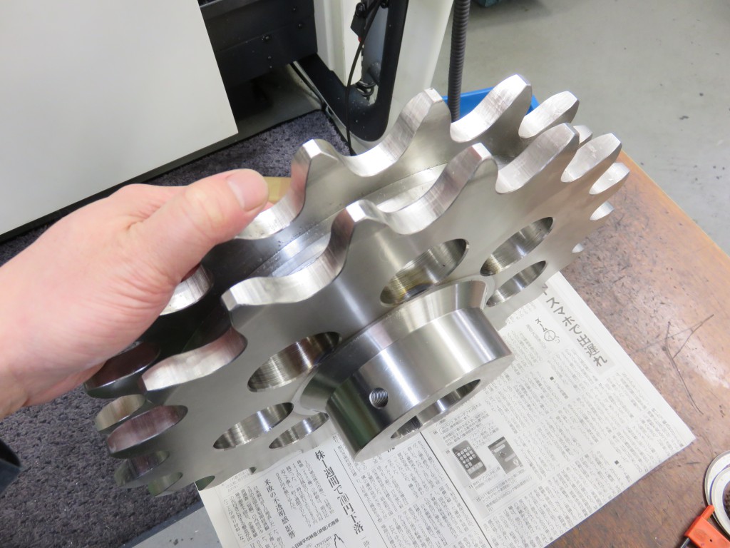 RF2080R－2－20T 2本掛けスプロケット｜タイミングプーリー・ギヤなど様々な歯車を一貫製造は橋製作所へ